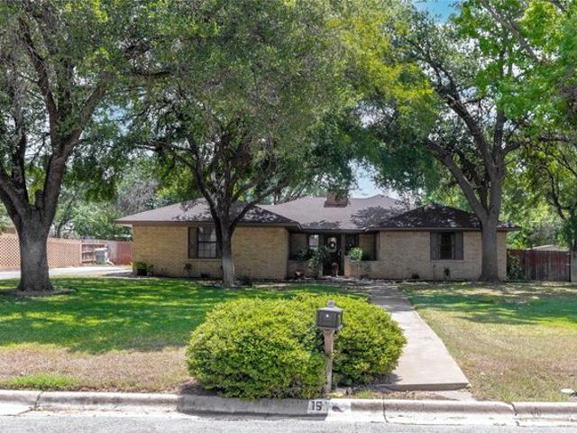 15 Canyon Creek Dr, Brownwood, TX 76801