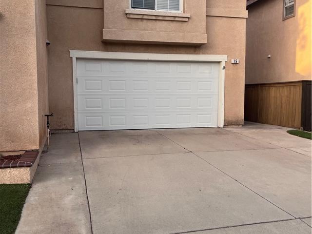 15 Calellen Court