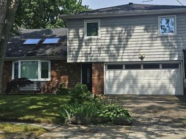 15 Captains Rd, North Woodmere, NY 11581