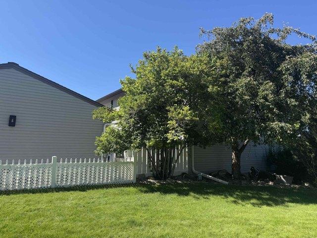 15 Cedar Hills Dr, Pocatello, ID 83204