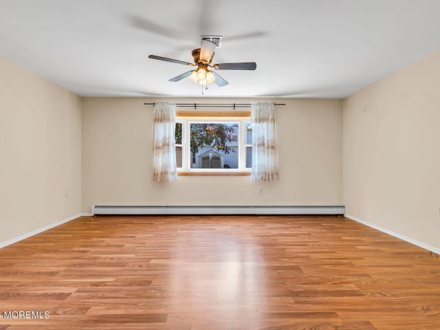 15 Chateux Ln, Toms River, NJ 08757 | MLS #22616