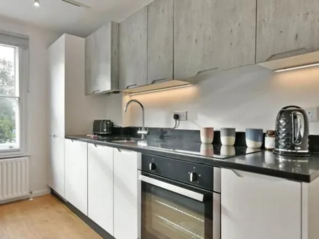 15 Charlton Road, Blackheath Royal Standard, London, SE3 7HB, United Kingdom | 3 bed apartment for rent #167642708 | Rentberry
