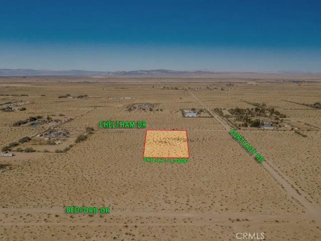 15 Cheltham Dr, Newberry Springs, CA 92365 | MLS #HD25181 | Compass