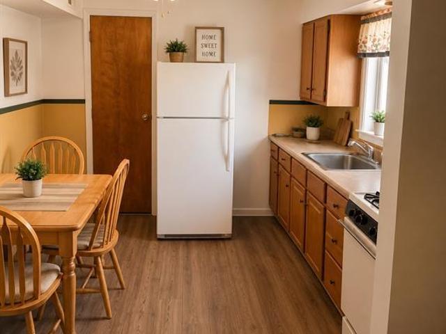 15 Chestnut Street # 2
