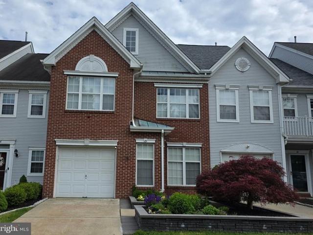 15 Congress Cir, Medford, NJ 08055