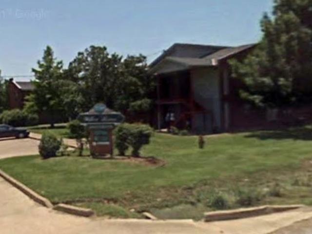 15 Cook Rd 2 beds, 1 full bath