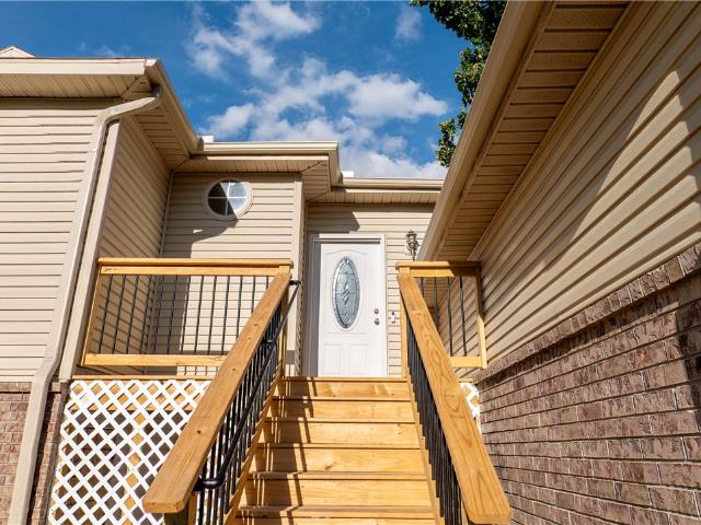 15 Coalburn Circle