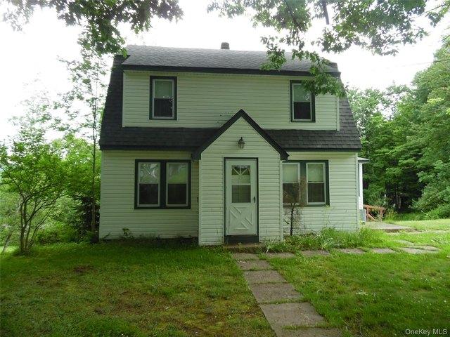 15 Cora Ave, Liberty, NY 12754