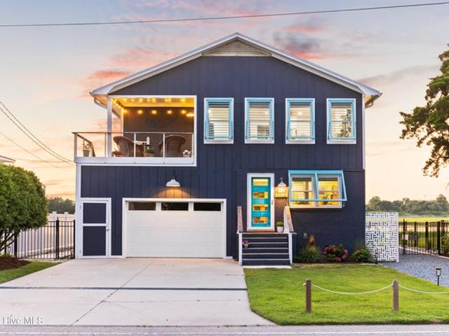 15 Coral Dr, Wrightsville Beach, NC 28480