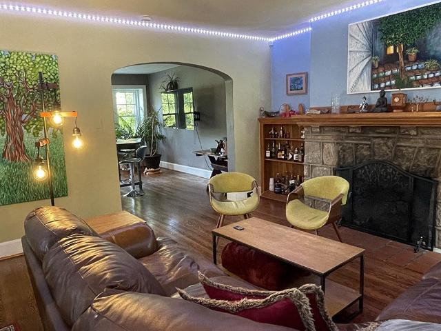 15 Cornell Road