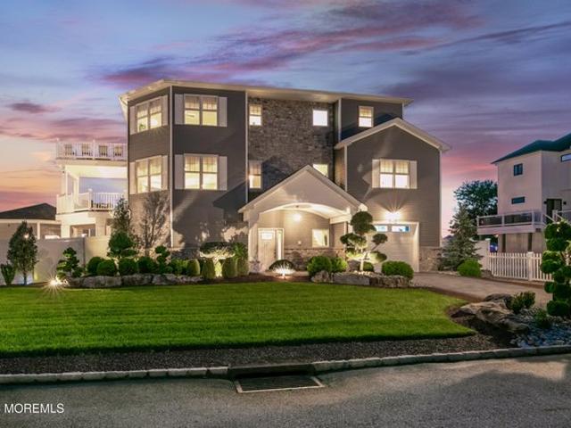 15 Cove Rd, Toms River, NJ 08753