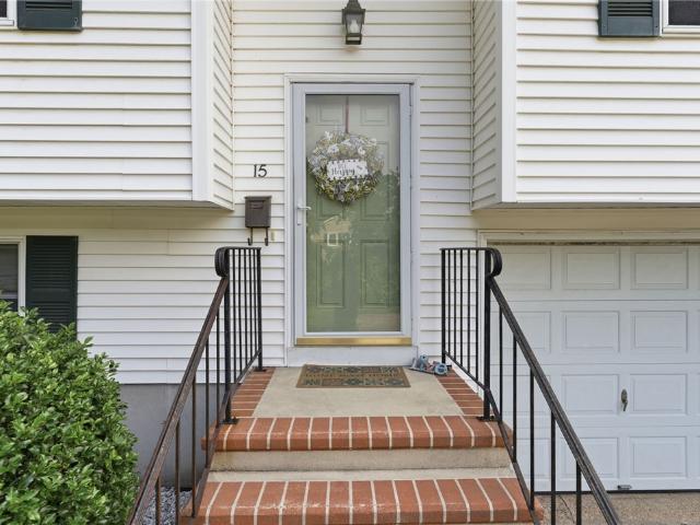 15 Clay Lane