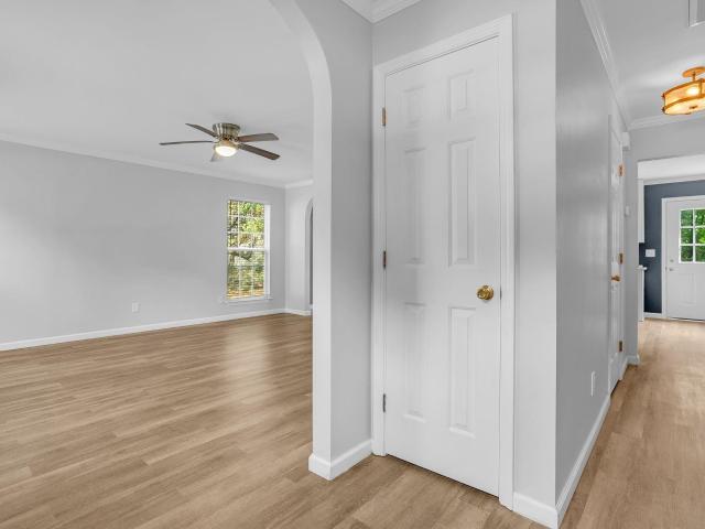 15 Crossview Drive