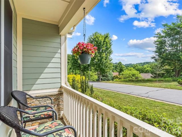15 Craftsman View Drive