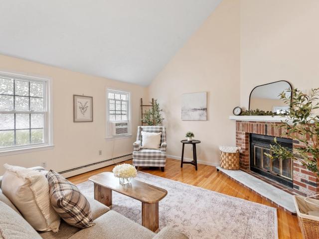 15 Culver Street # 8