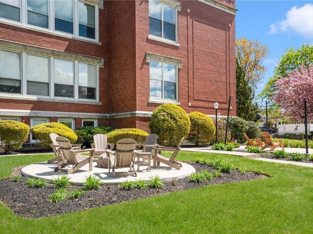 15 Curtis Street 104