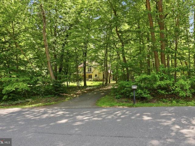 15 Deerfield Drive