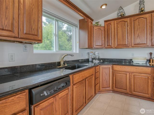 15 Diamond Drive