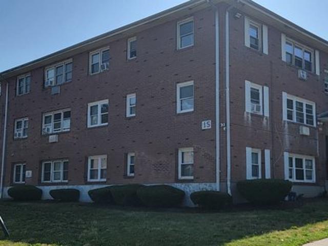 15 Donna Dr Unit B4, New Haven, CT 06513