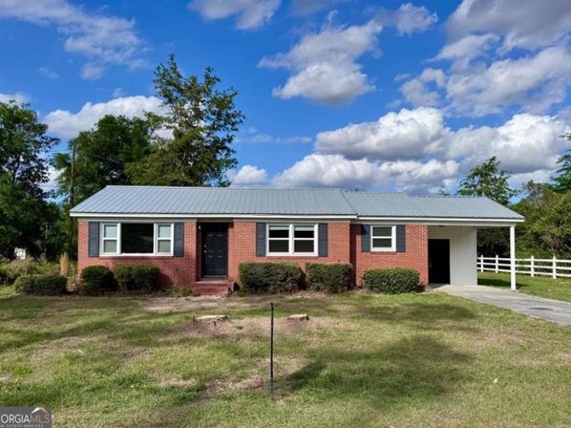 15 Dogwood Rd, Hazlehurst, GA 31539
