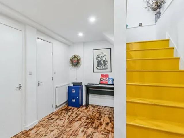 15 Dunstan's Grove, London, SE22 0HJ, United Kingdom | 3 bed townhouse for rent #134394527 | Rentberry