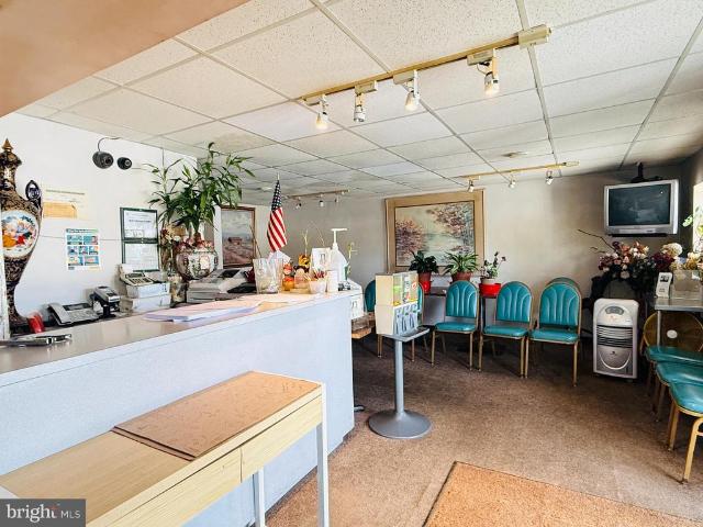 15 E Black Horse Pike
