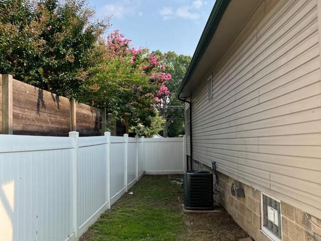 15 E Charles Street
