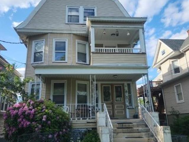 15 E Clay Ave, Roselle Park, NJ 07204