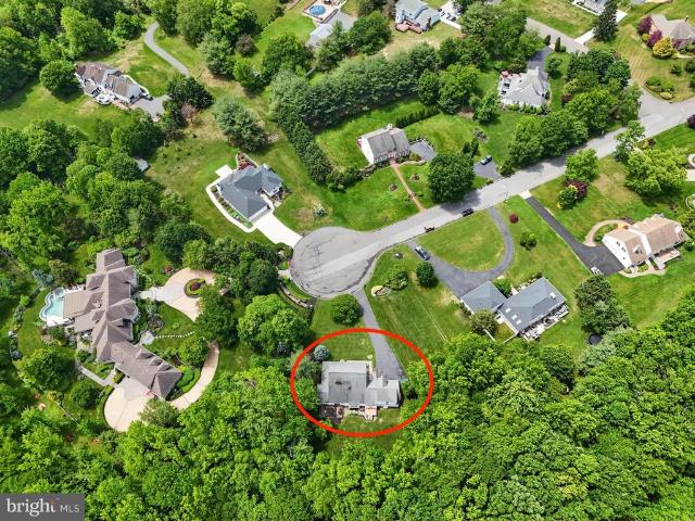 15 E Dogwood Court