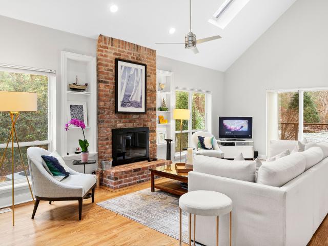 15 E East Gate Rd, Wainscott, NY 11975 | MLS #87129 | Compass