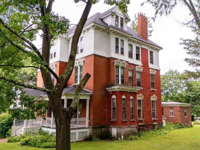 15 E State Street