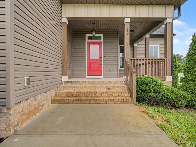 15 Eagle Chase Drive