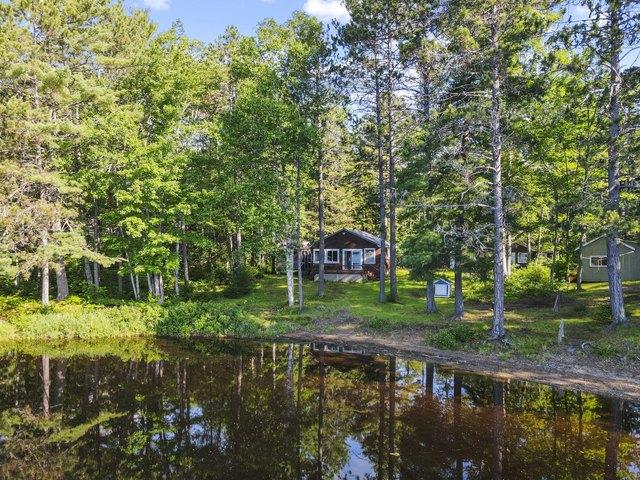 15 East Ln, Ebeemee Township, ME 04414