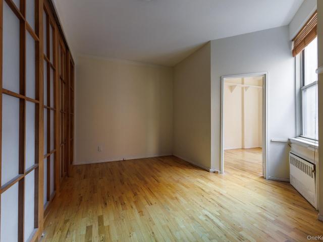 15 East 10th Street, Unit 4A