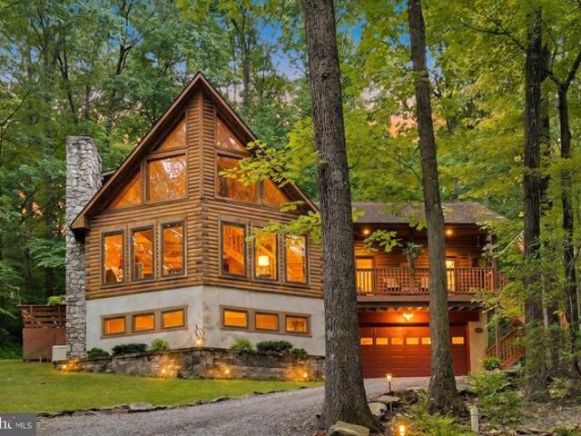 15 Ed Ave, Aspers, PA 17304