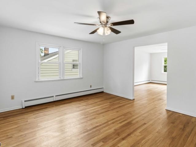 15 Emmet Ave # 2