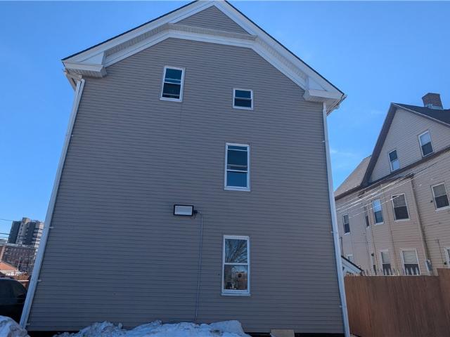 15 Emmett Street