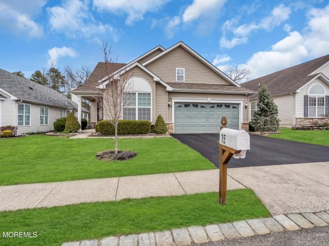 15 Enclave Boulevard