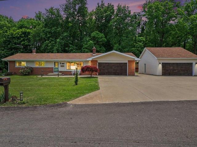 15 Enlow Ct, Battle Creek, MI 49015