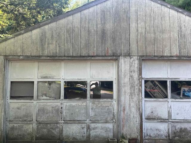 15 Essex Drive