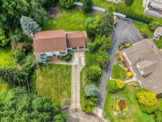 15 Fairfields Court