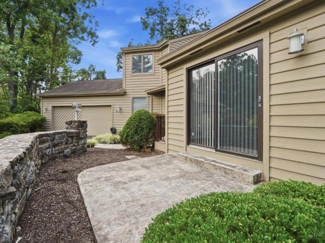15 Falling Brook Lane