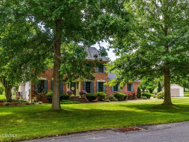 15 farm house lane