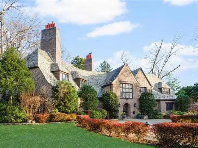 15 FENIMORE RD, SCARSDALE, NY 10583 Single Family Residence Fo.
