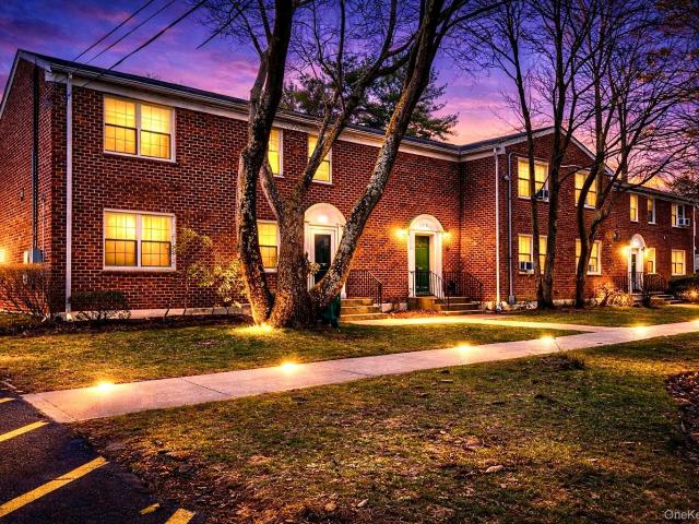 15 Fieldstone Dr, Unit 143, Hartsdale, NY 10530 | MLS #977340 | Compass