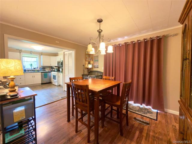 15 Forest Drive