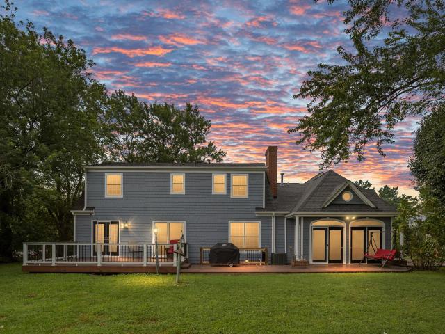 15 Fox Run Lane