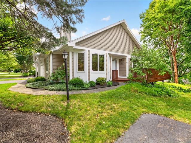 15 Foxborough Ln Lane