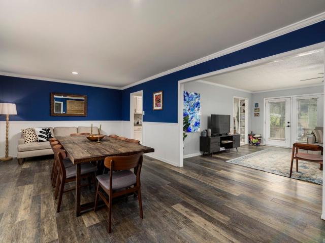 15 Flourite Cove