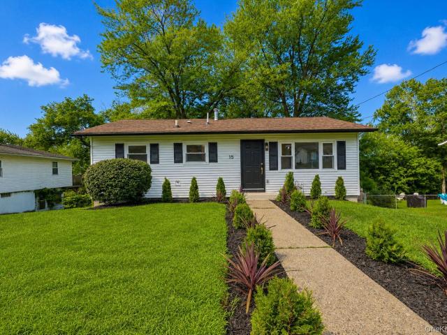 15 Fleetwood Drive